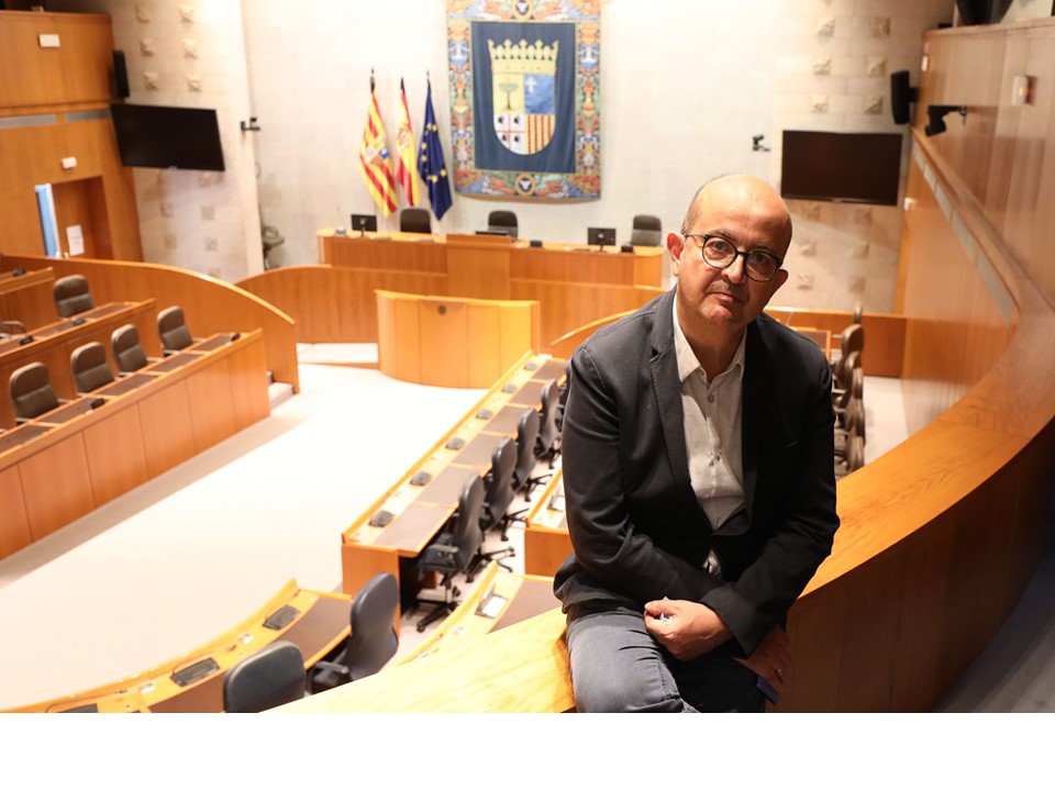 Cuando lo anormal es lo normal - desde la Aljafería